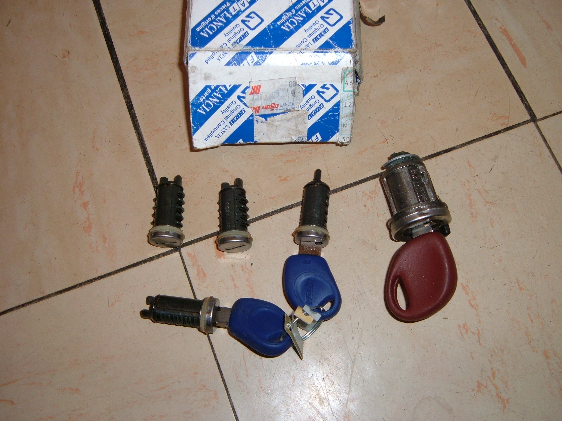 mystery lock set | The FIAT Forum