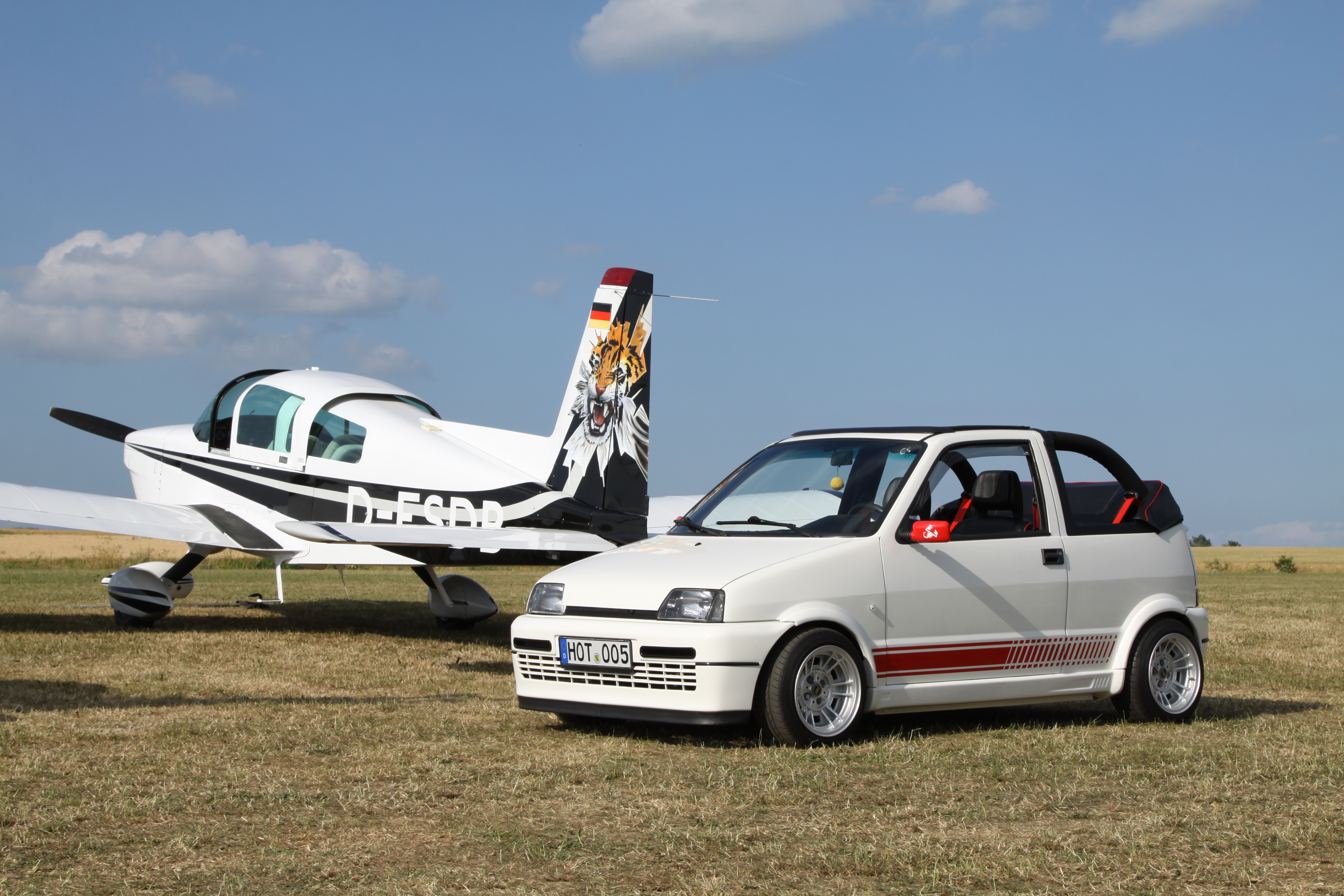 vote for the car image to represent Cinq/Sei section | FIAT Cinquecento ...