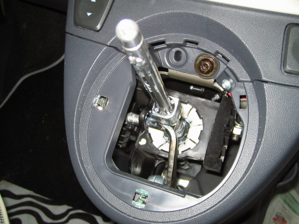 Gear stick fitting | The FIAT Forum
