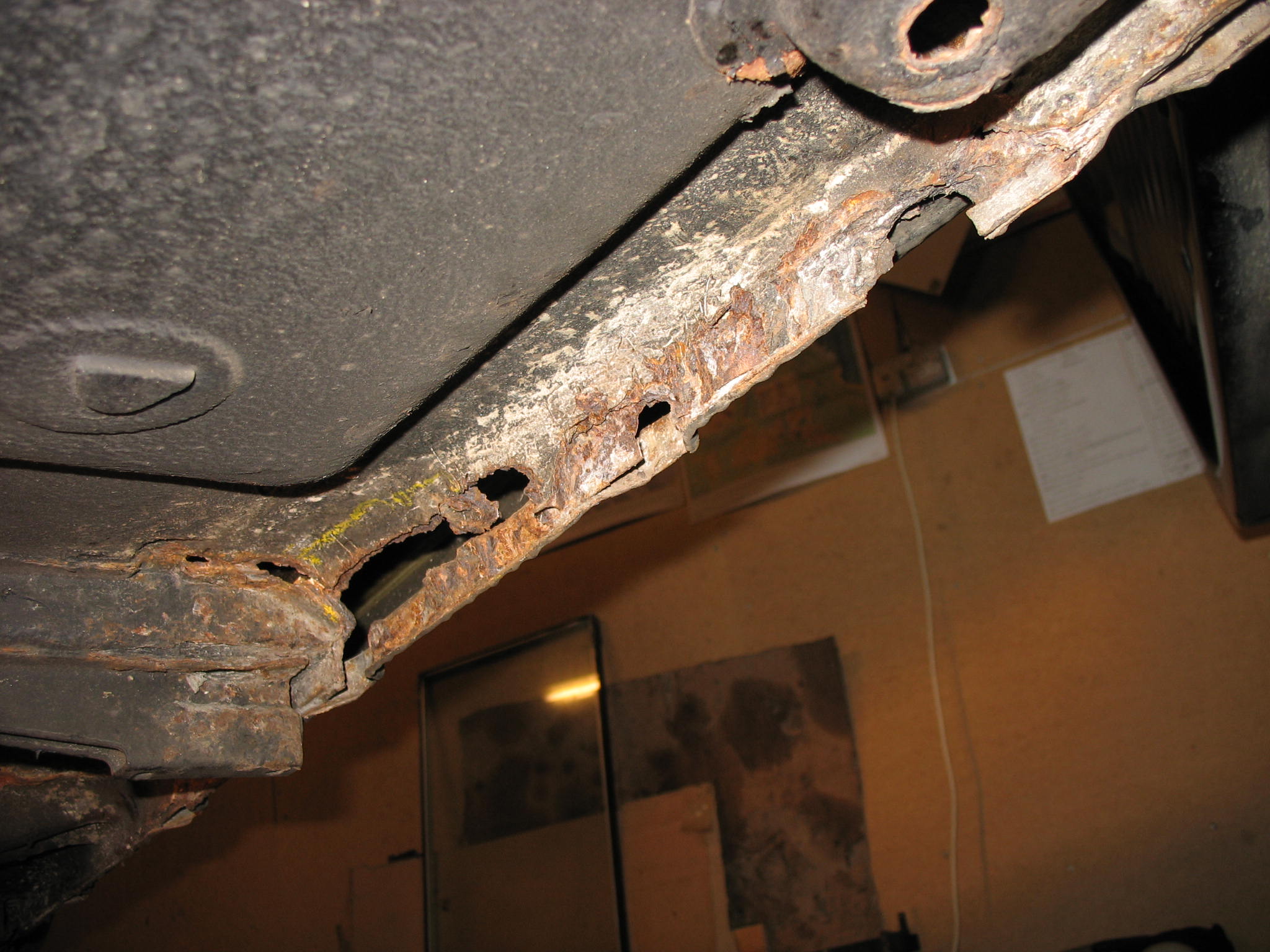Inner sill rust 2 | The FIAT Forum