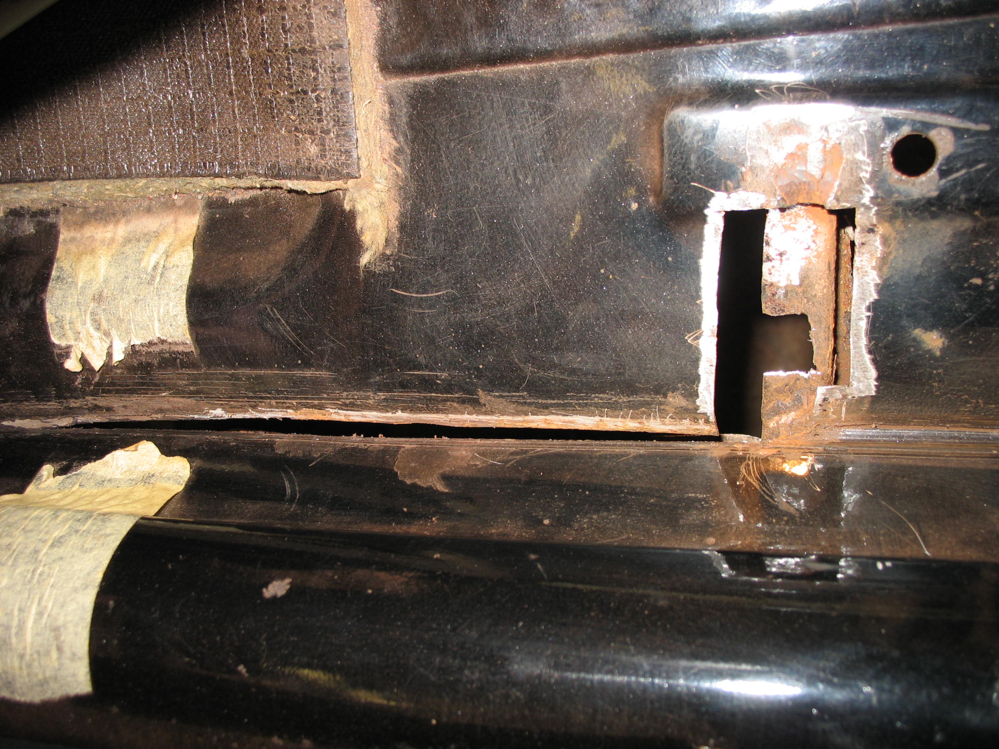 Inner sill rust | The FIAT Forum