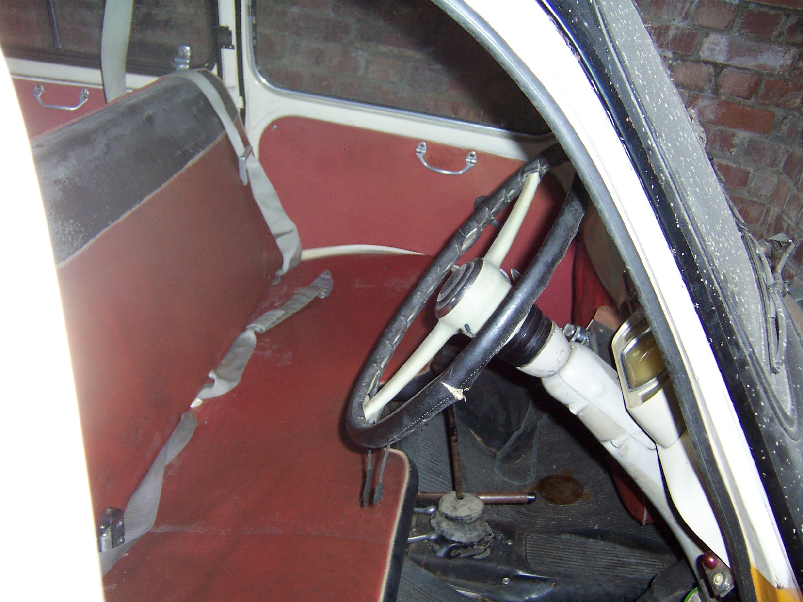 Inside front uncleaned | The FIAT Forum